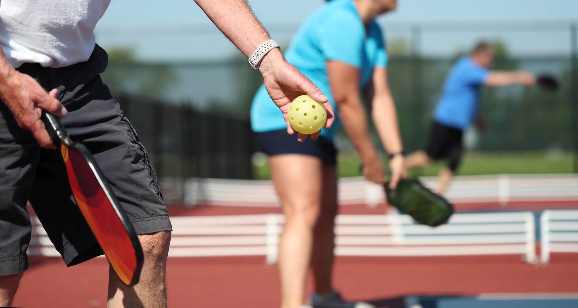 How to Play Pickleball for Beginners: A Comprehensive Guide
